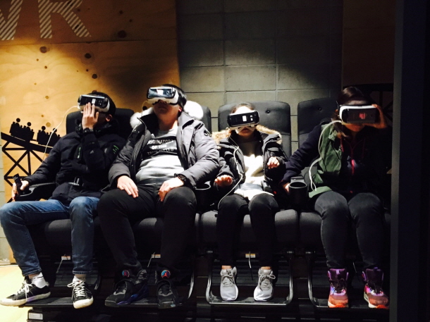 영화도 보고 VR게임도 하고 CGV VR PARK 오픈
