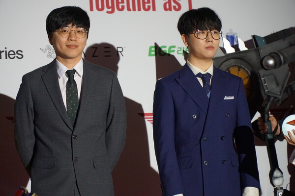 [T1CON] ‘페이커’ 깜짝 피아노 연주에 관객들 ‘황홀’